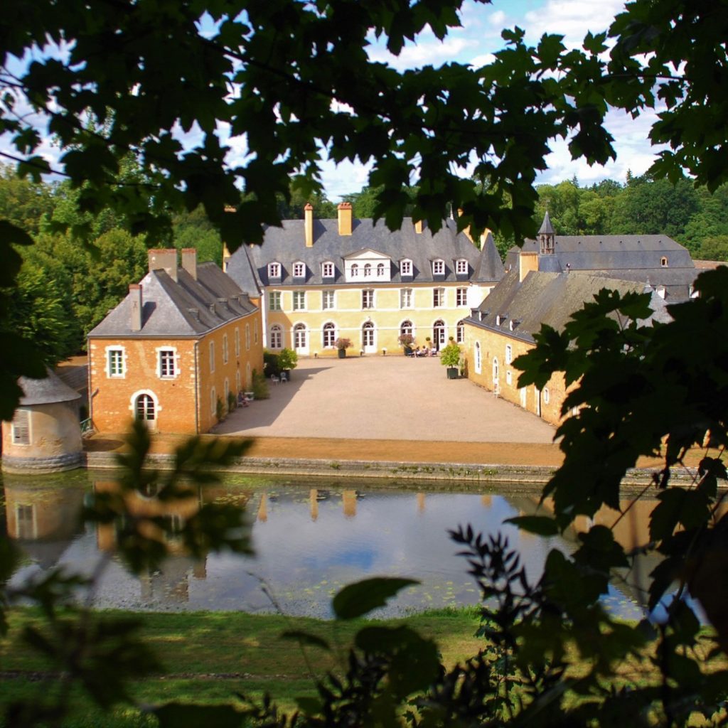 Le château de Dobert - Avoise